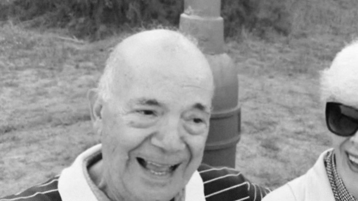 Fallece el padre de la reconocida actriz Julie Restifo: gremio cultural ...