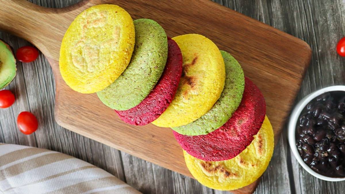 Cambia el color de tus arepas: arcoíris de nutrición y diversión