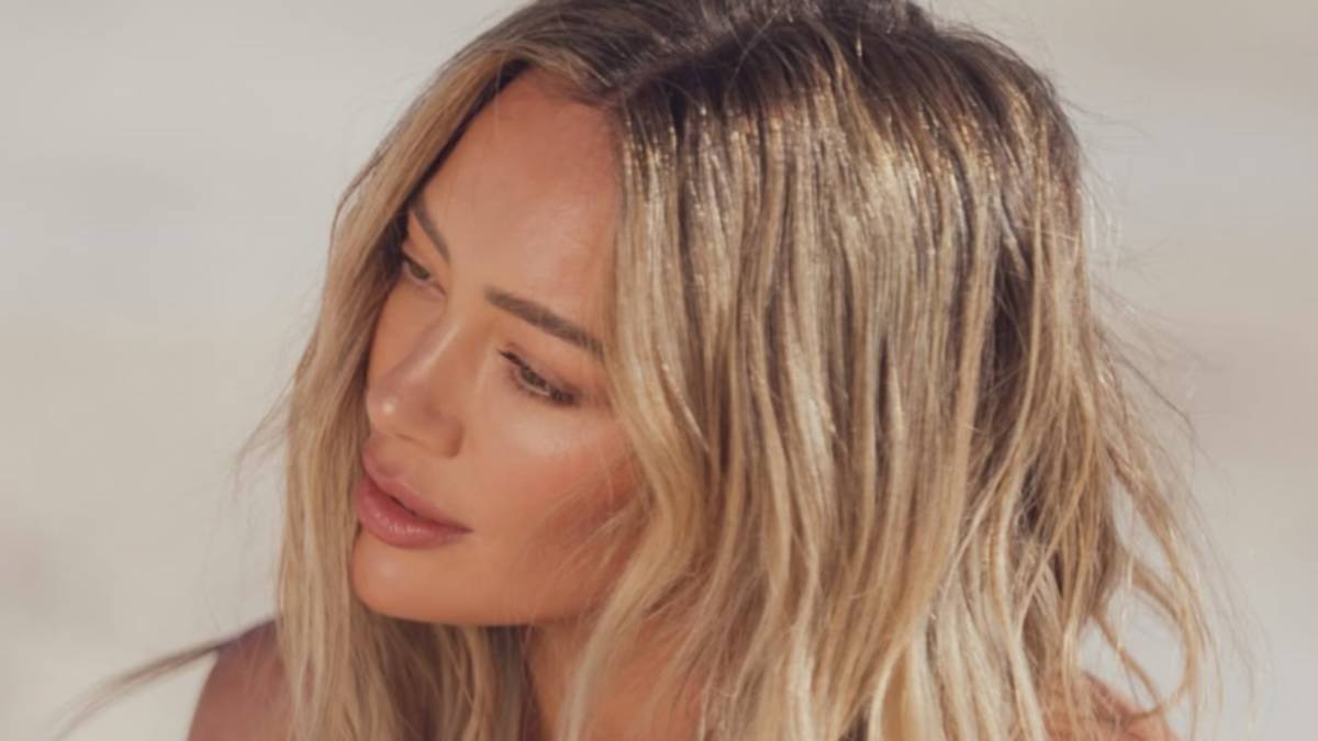 Hilary Duff Sorprende En Sports Illustrated Así Luce En Su Portada Más