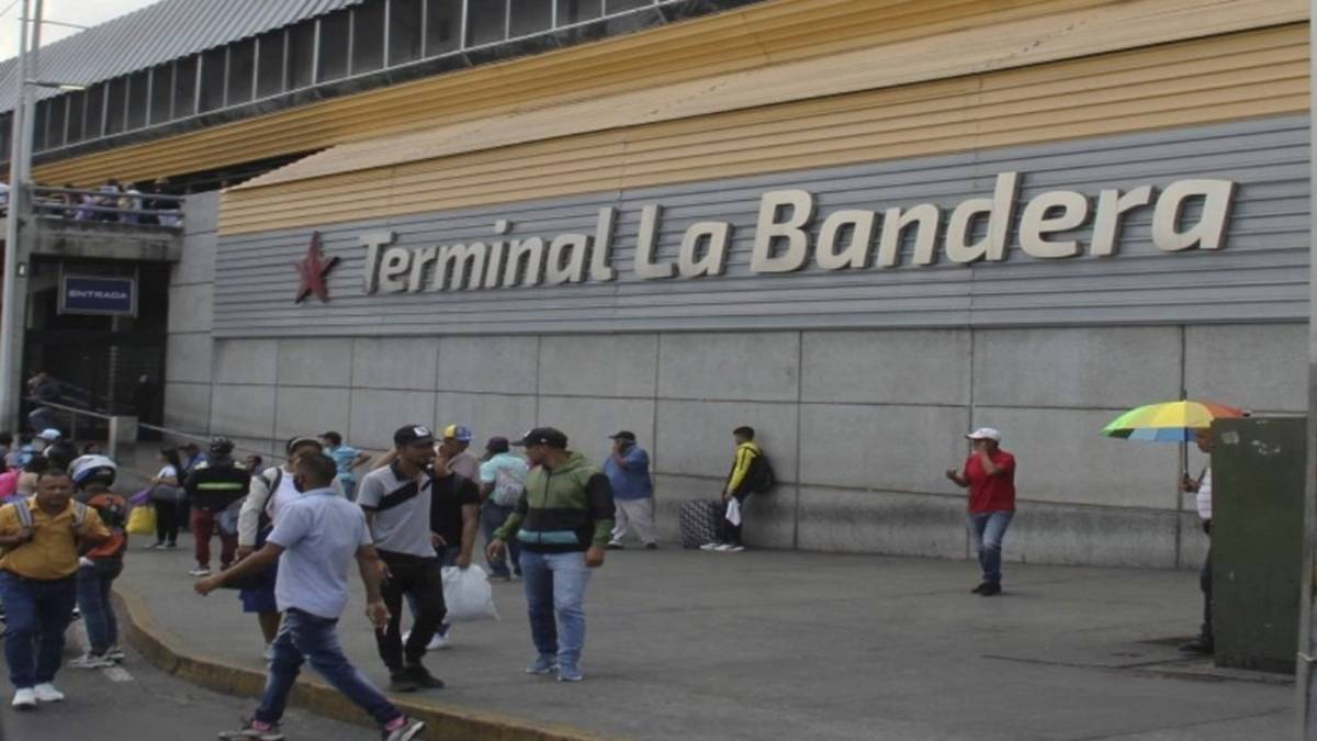 Terminal de La Bandera establece horarios para la salida de viajes ...