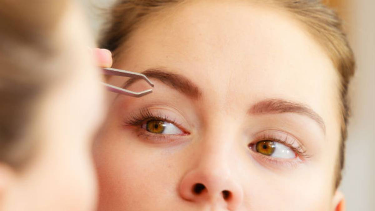 Así debes depilarte las cejas según el tipo de rostro