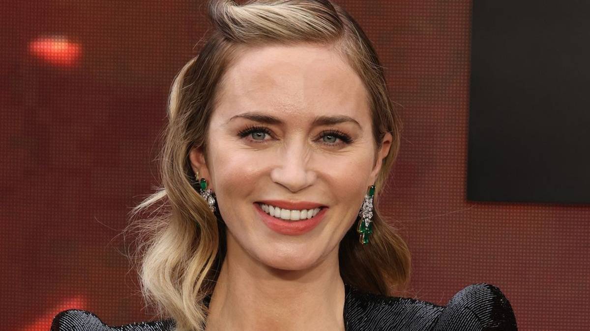 Emily Blunt cuenta qué le provoca besar a ciertos actores