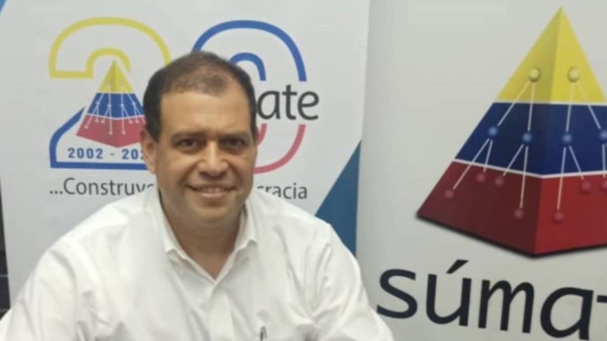 Reportan que el presidente de Súmate Roberto Abdul-Hadi permanece ...