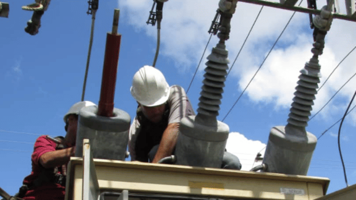 Crean Plan Estratégico para fortalecer el Sistema Eléctrico Nacional en 2023