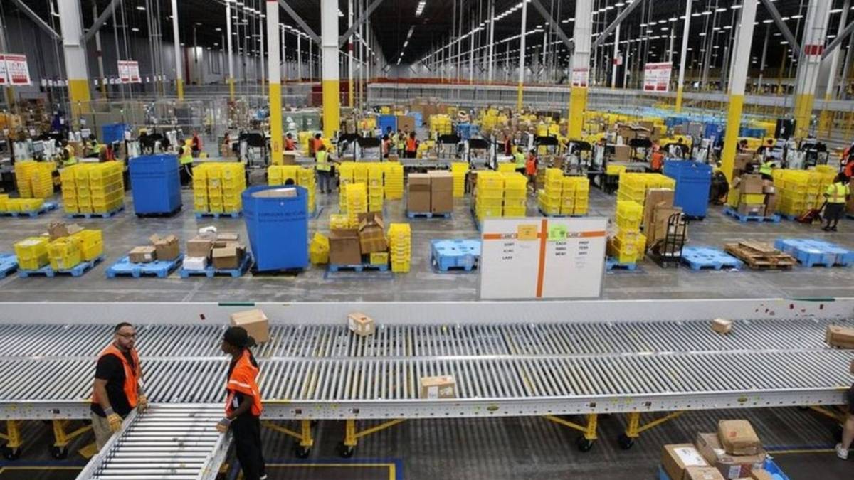 Amazon abre en Miami un mega centro con empleos bien pagados (+SALARIO)