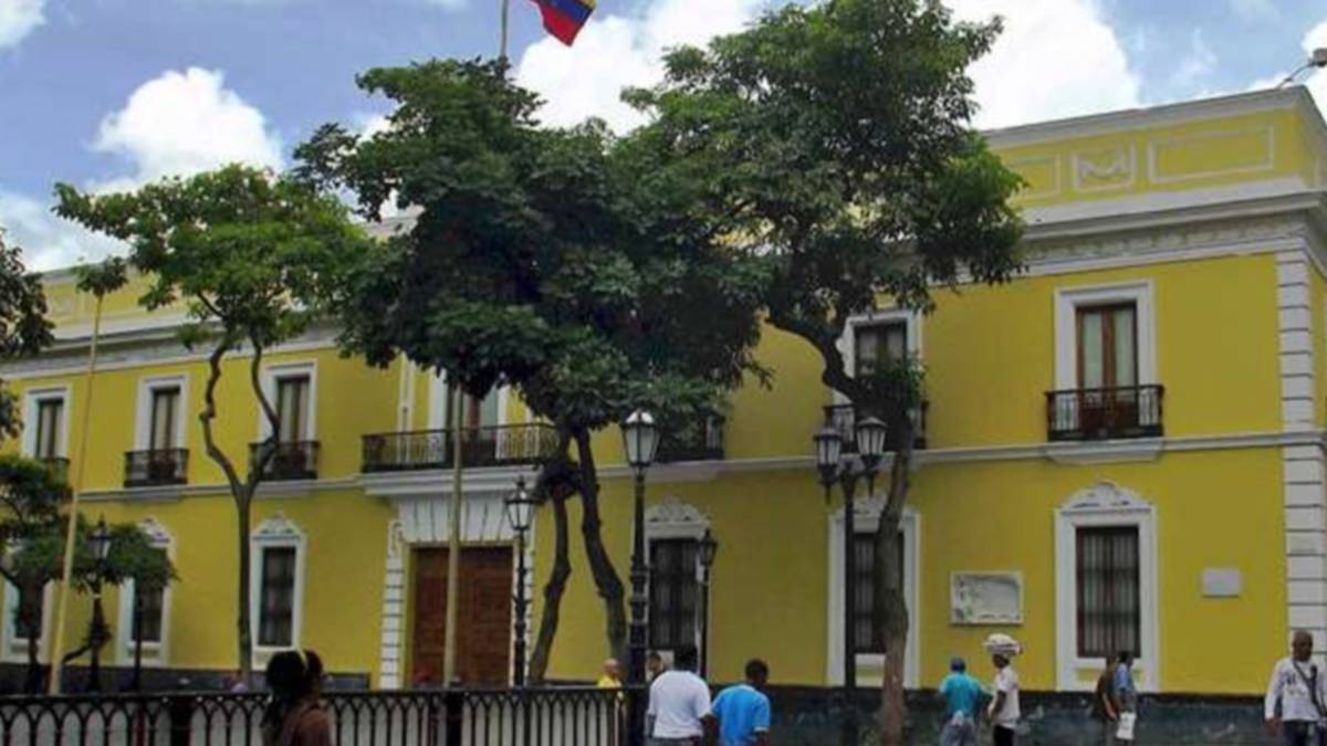 ¡Reestructuración diplomática! Gobierno de Venezuela anuncia cierre de ...