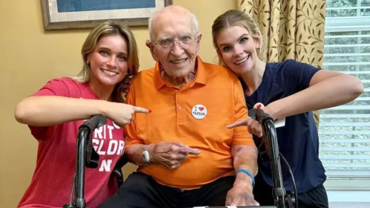 El swiftie de 95 años: ¿Quién es Frank Uryasz, el mayor fanático de ...