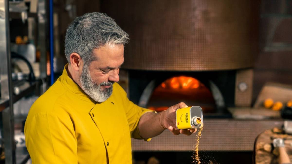 Chef venezolano Luis Pimentel prepara libro de cocina internacional