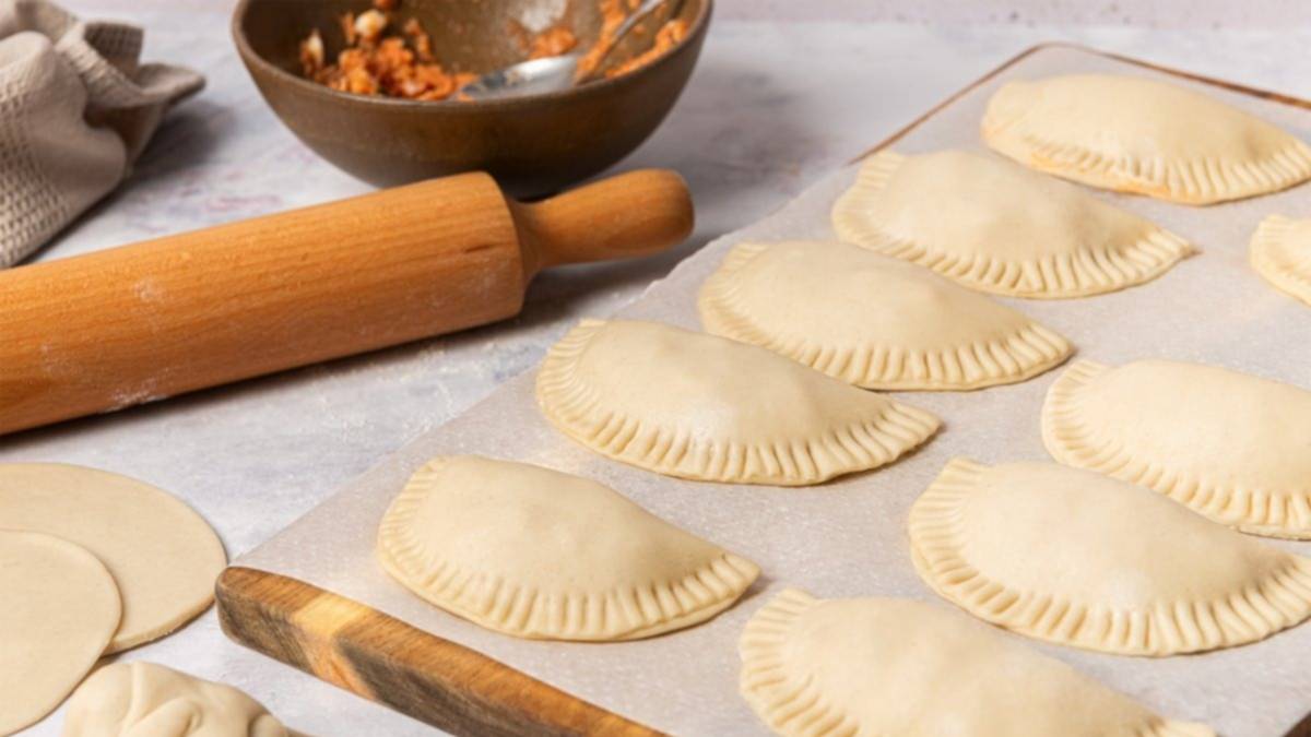Así se prepara la famosa masa fácil para realizar pastelitos